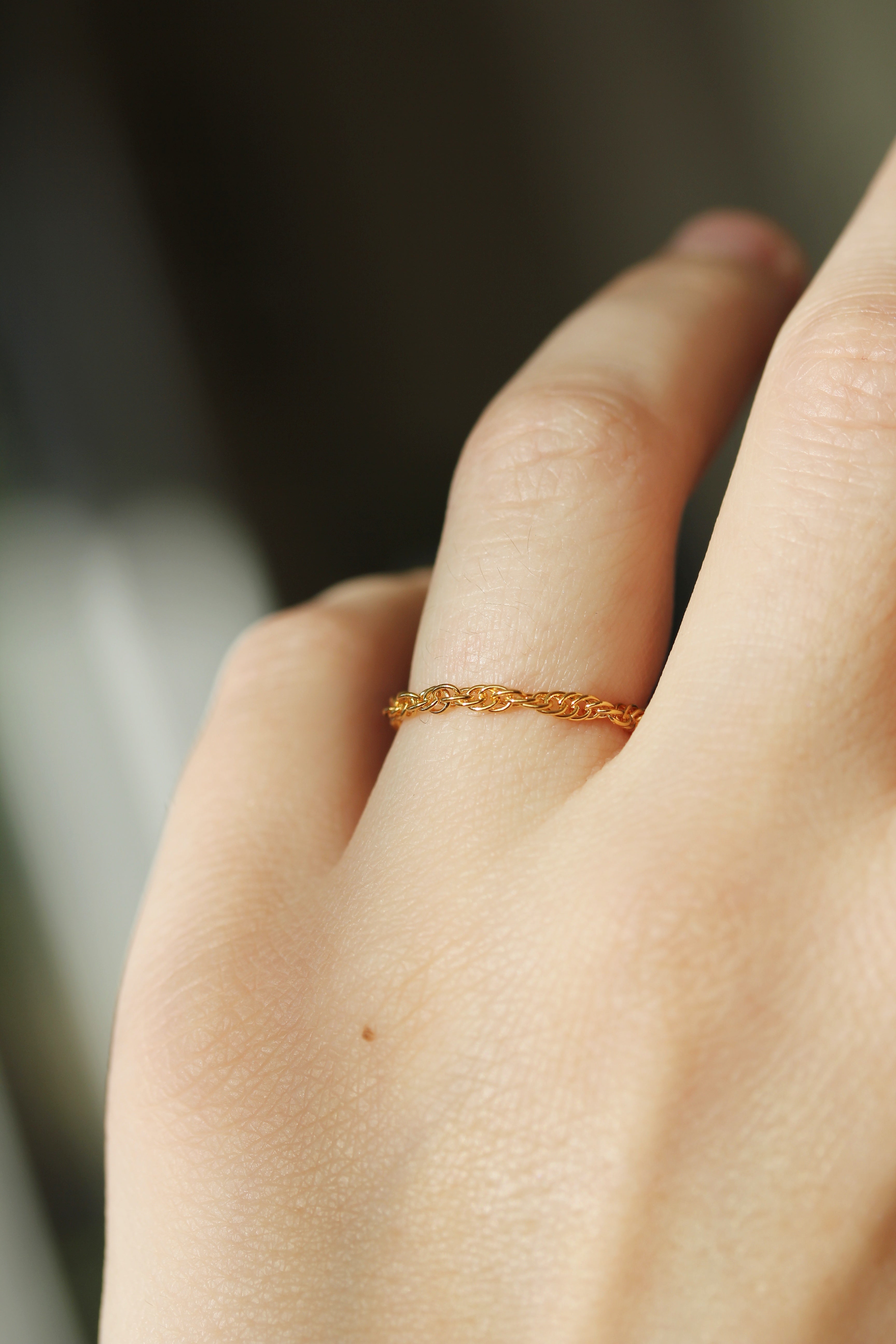 Golden Thread Ring – Little Gold